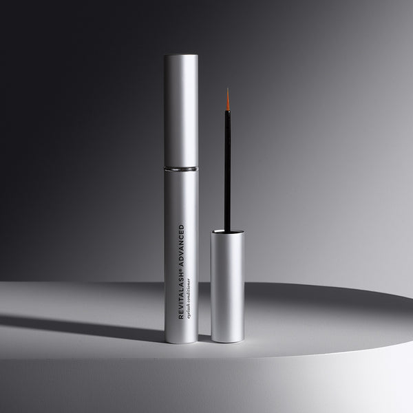 為你介紹 The Curl Effect® 革命性技術 - RevitaLash Hong Kong